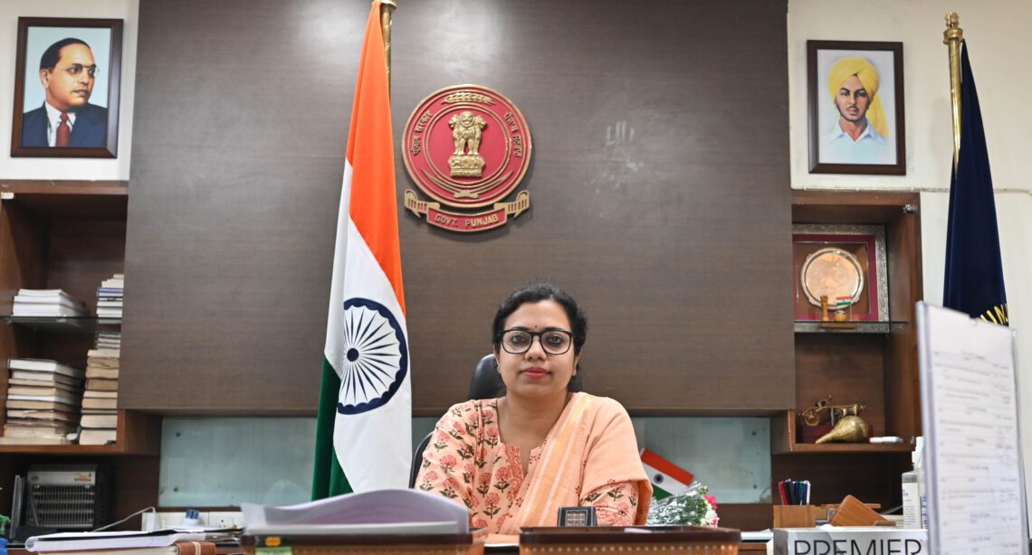Famous female IAS officers in India - CSEguide.com